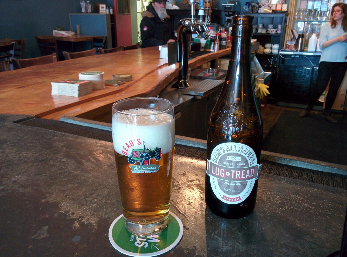Lug Tread Lagered Ale by Beau's All Natural Brewing, a Review - Toronto ...